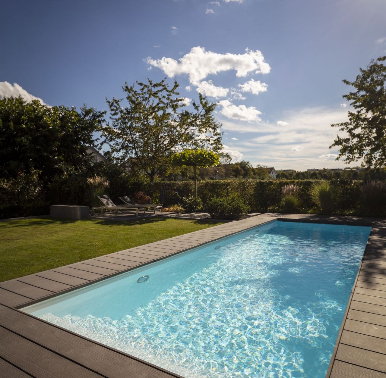 Capena Swimmingpools - Individuelle Pooldesigns nach Maß - Capena ...